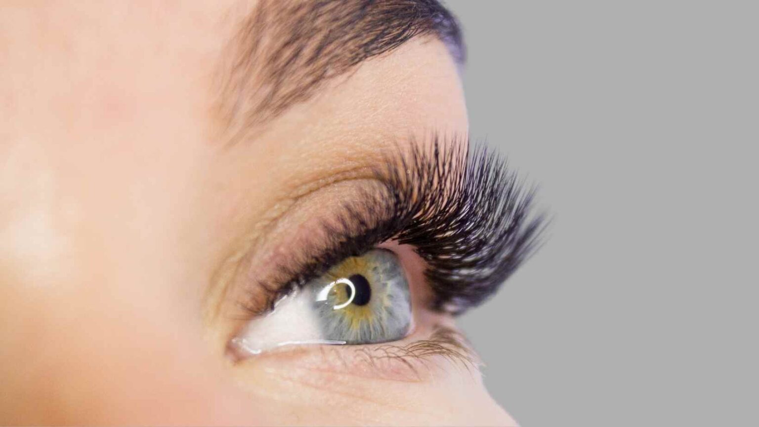 3 Reasons Why You Experience "Uncomfortable Eyelash Extensions" • Astise
