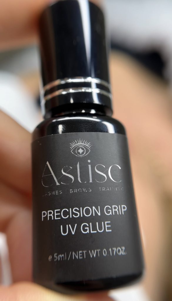 UV glue • Astise